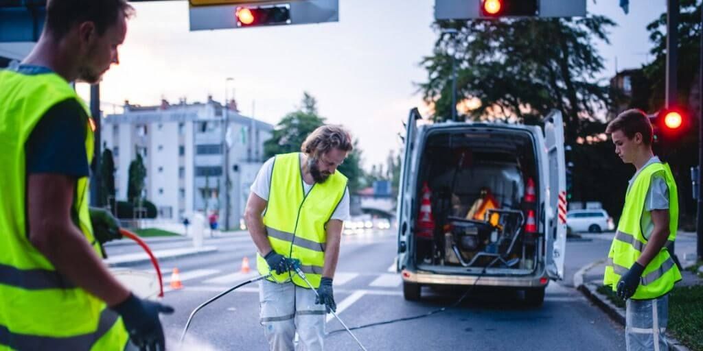 Preventing Road Construction Crashes - Fleet Management Solutions by ...